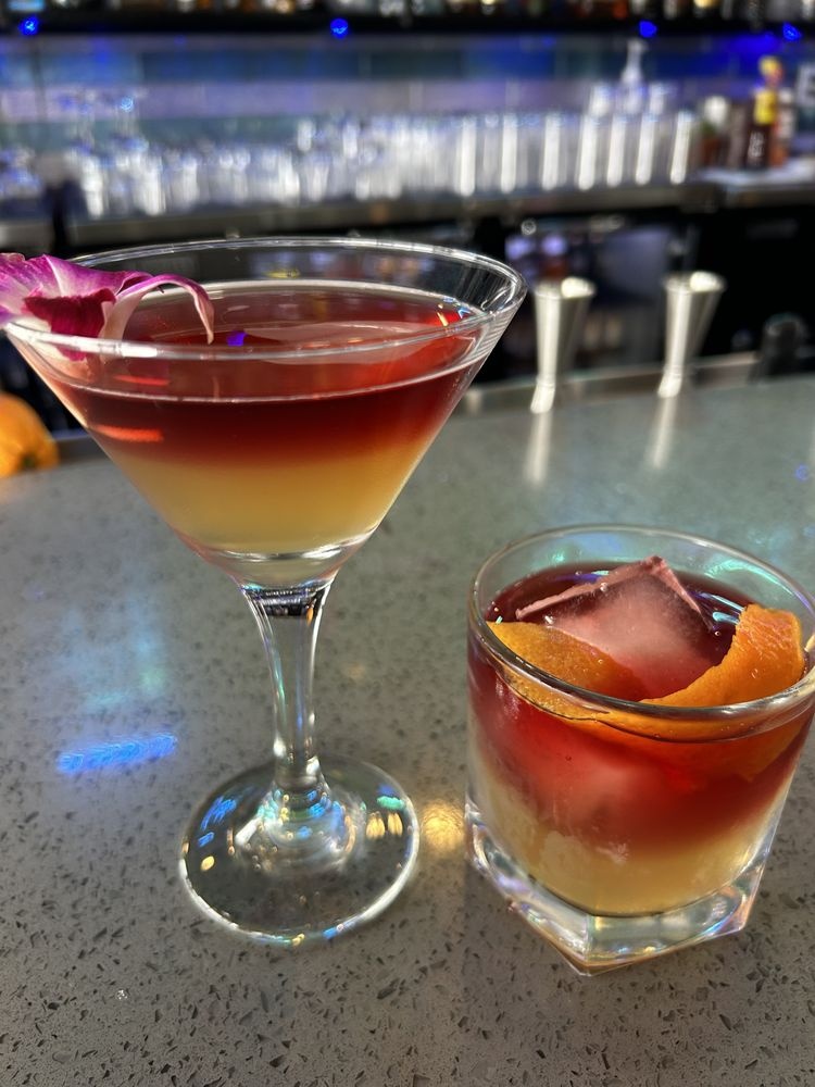 Home | Dos Amigos Restaurant & Bar