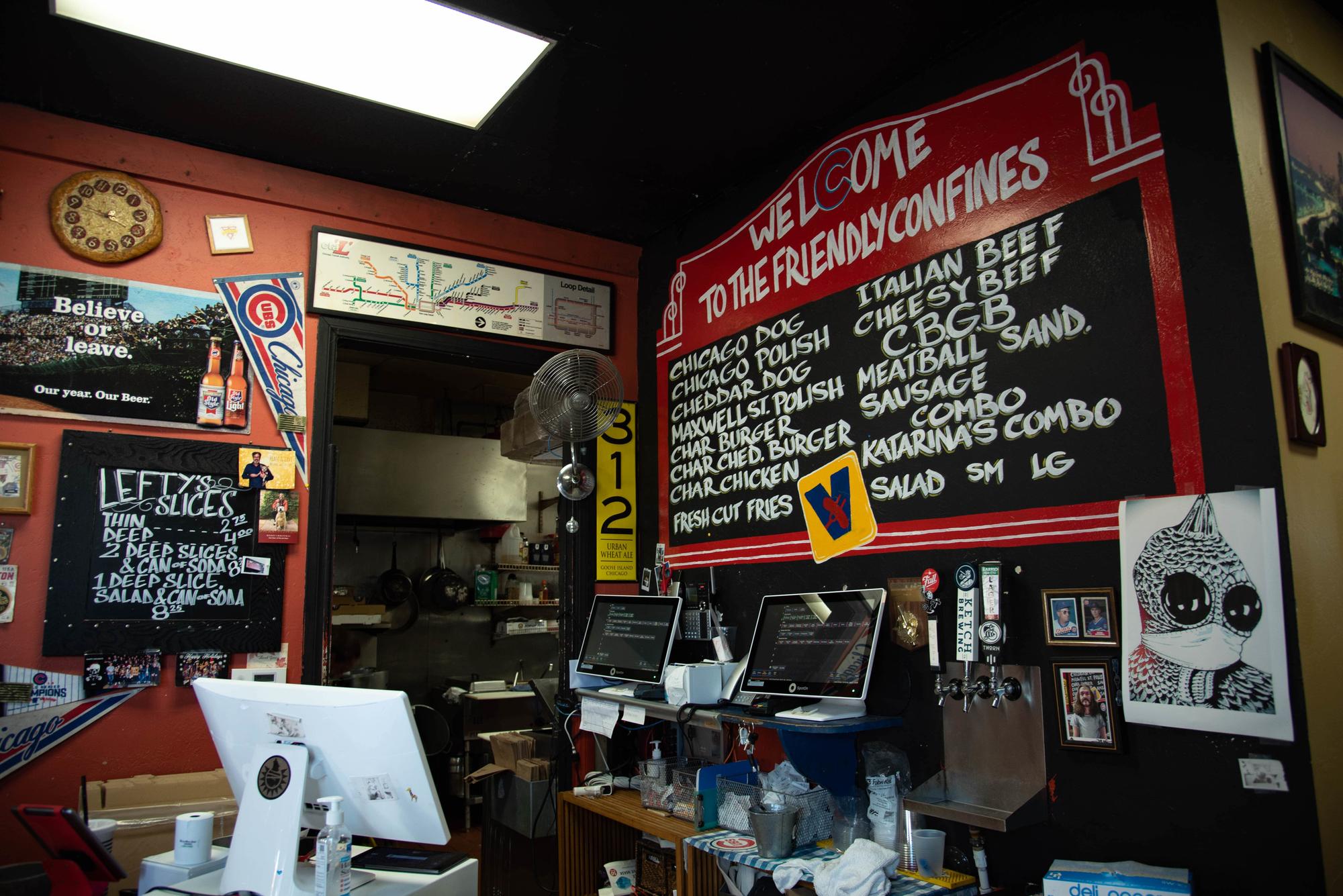 Lefty's Chicago Pizzera | Top Pizza Place in San Diego | Lefty's ...