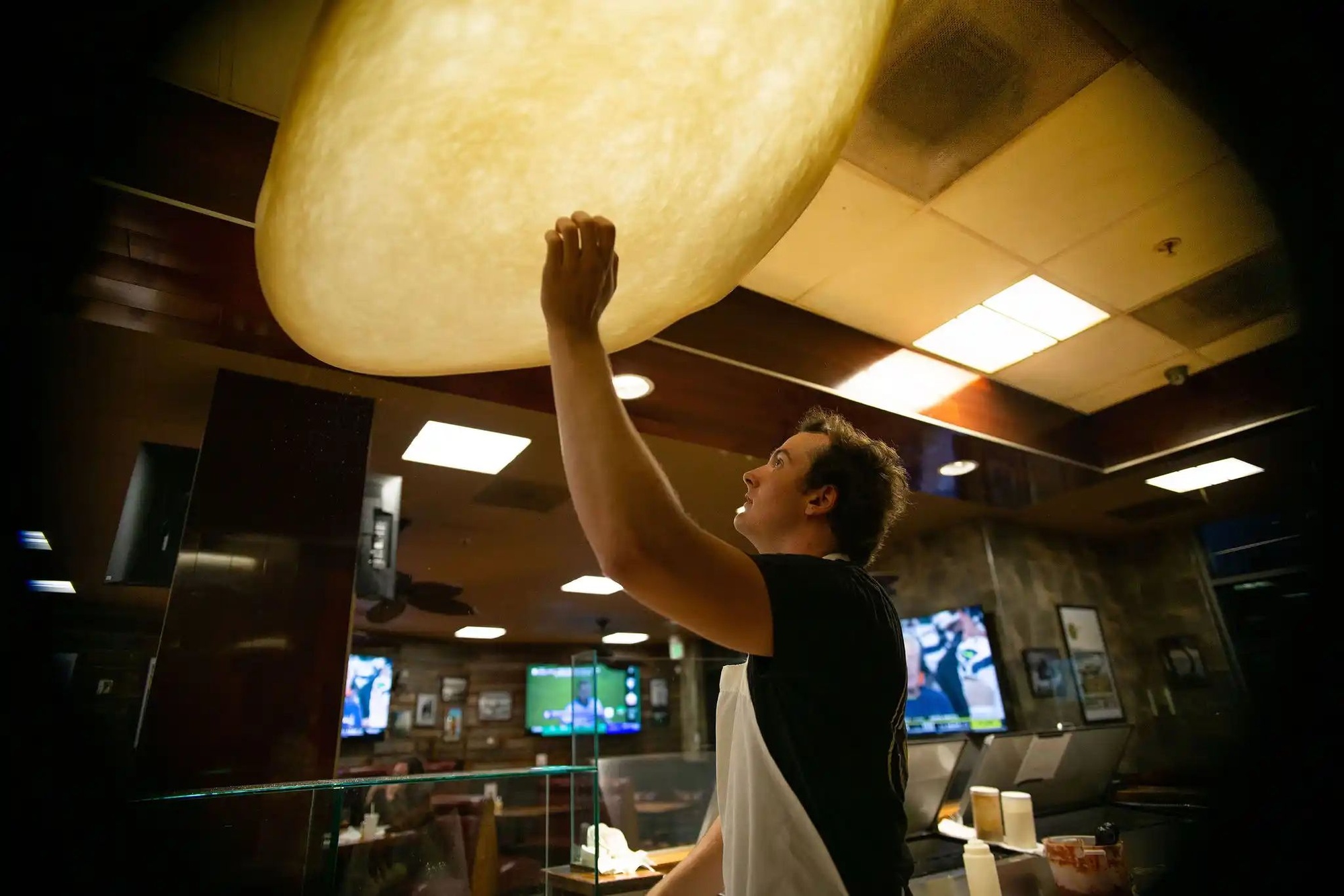 IV Pizza Pub | Home