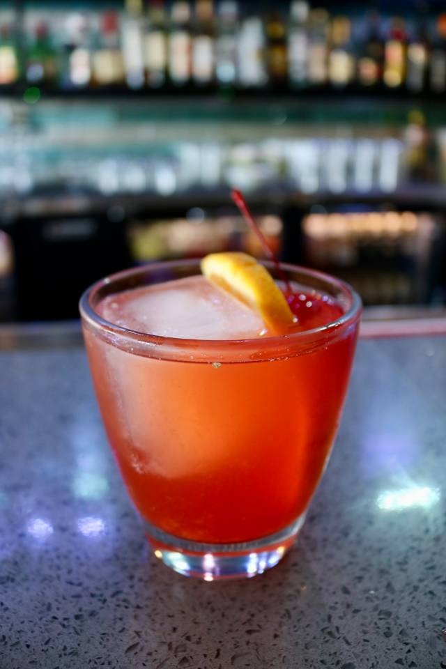 Home | Dos Amigos Restaurant & Bar