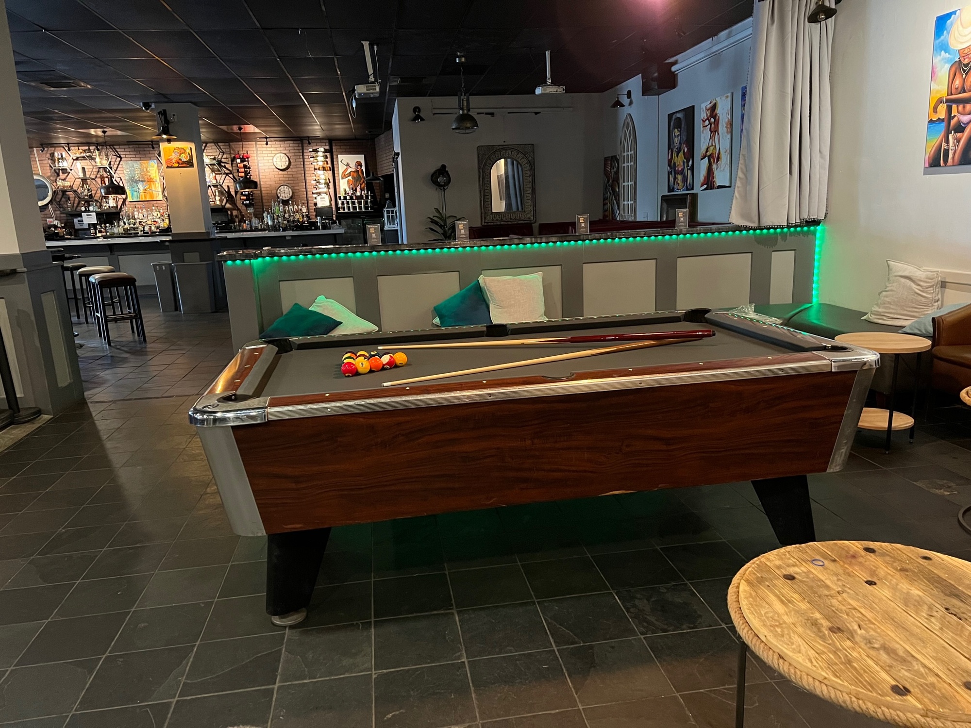 Terminal 8 Bar & Lounge | Gallery